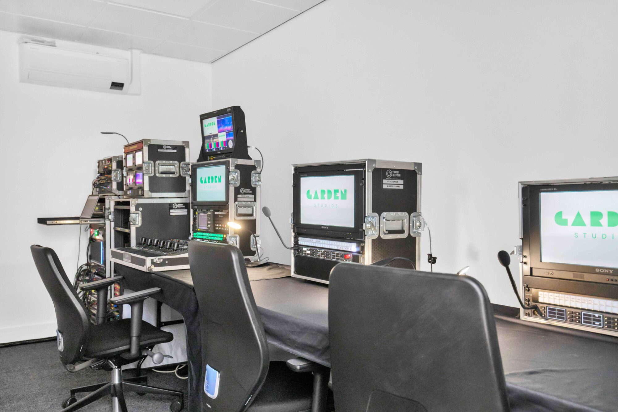 15,000 Square Foot Sound Stage | Rose Stage | Garden Studios